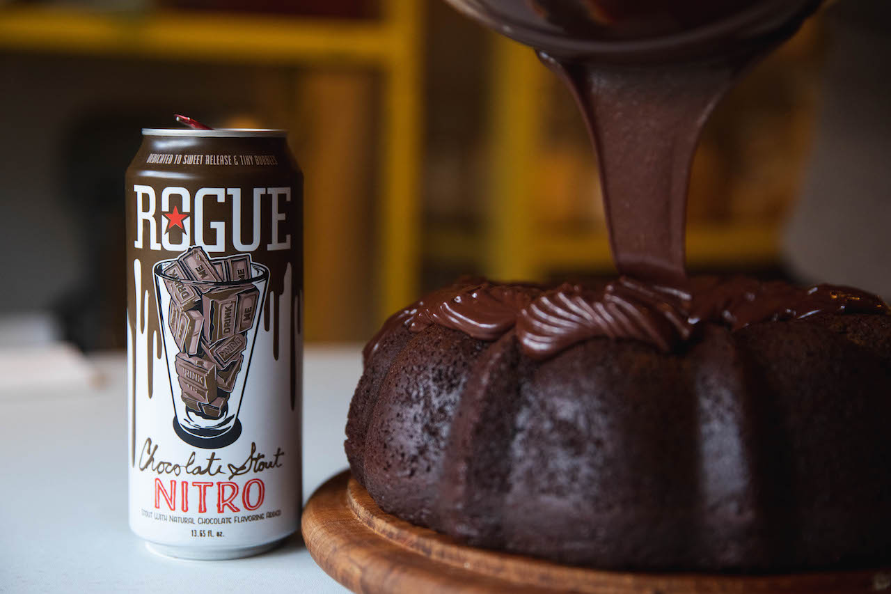 Revisión Completa de la Sweet Stout de Rogue: Chocolate Stout